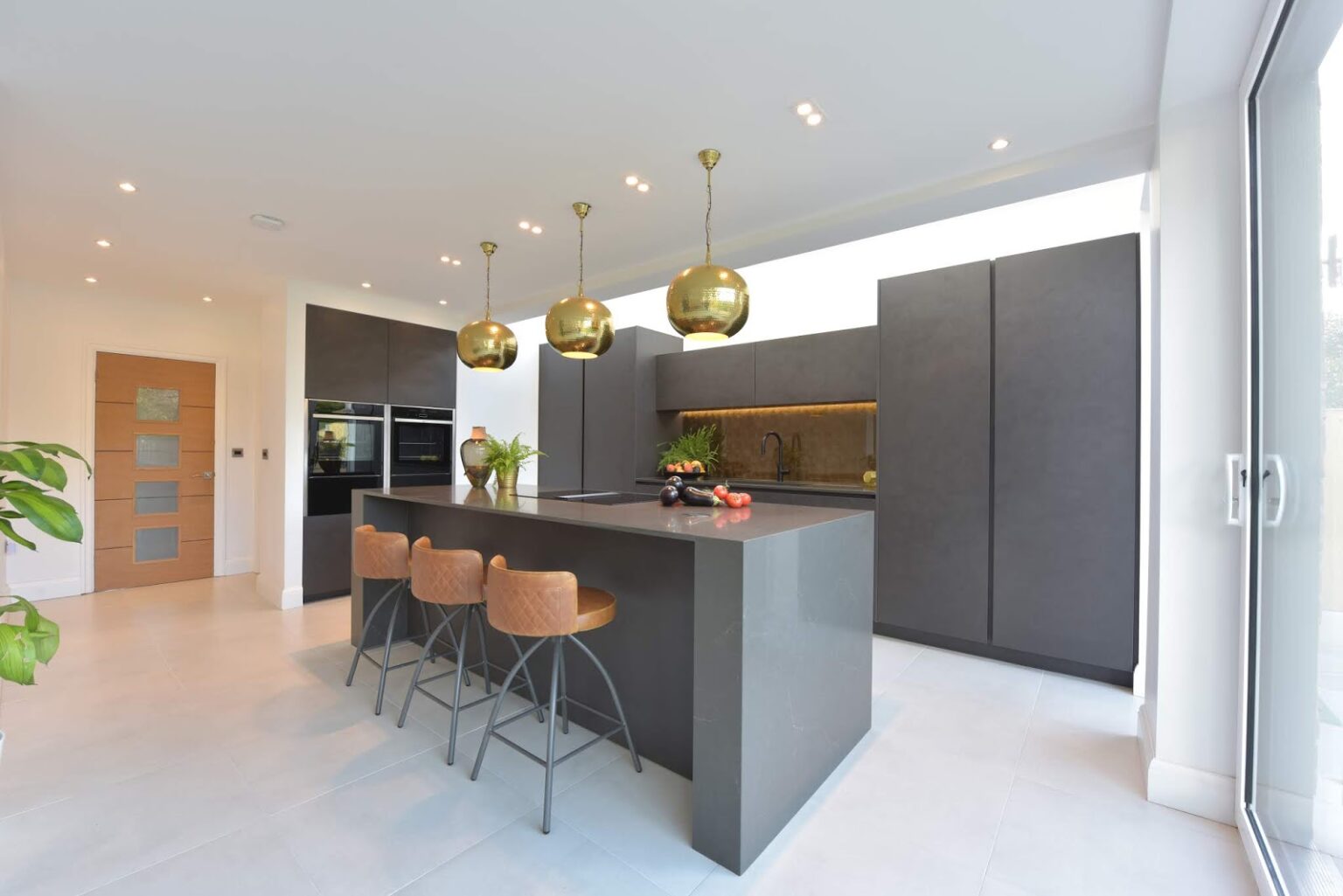 Kitchen Showcases - Page 4 of 13 - Diane Berry Kitchens