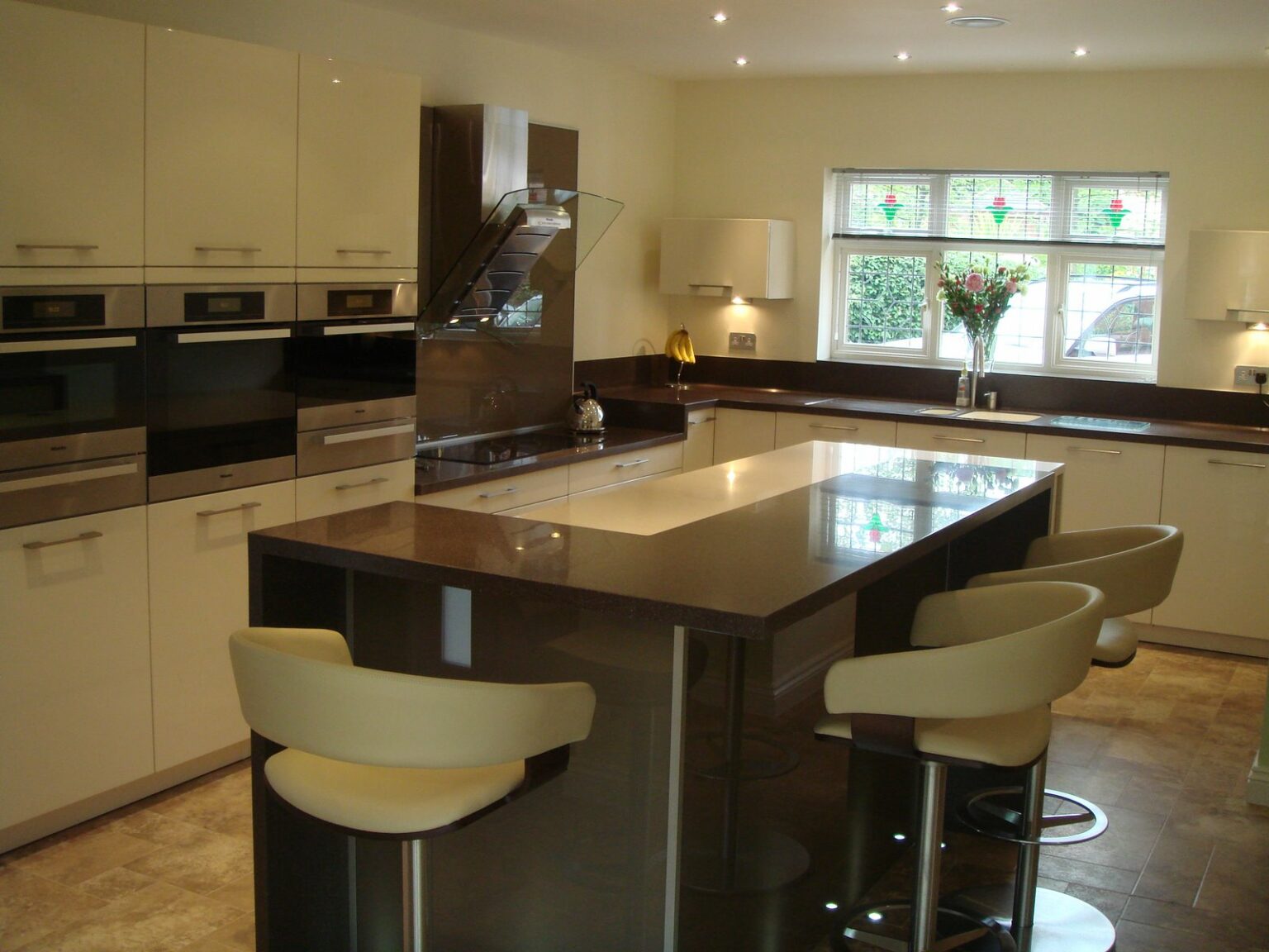 Kitchen Showcases - Page 12 of 13 - Diane Berry Kitchens